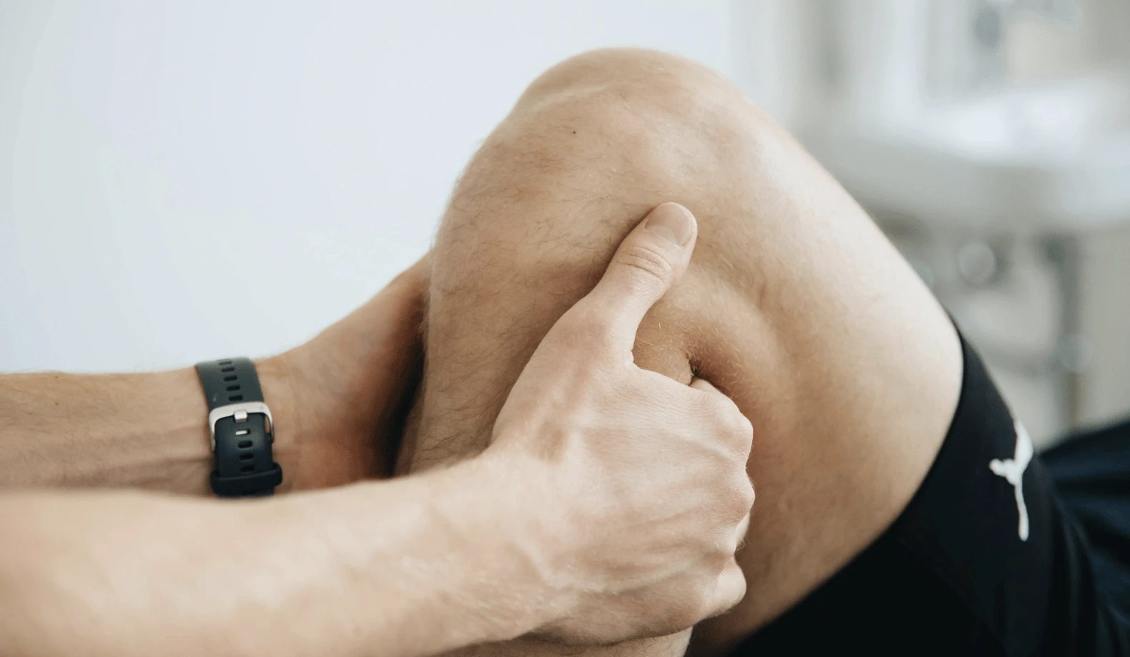 Arthrogenic Muscle Inhibition (AMI), implication clinique et ...